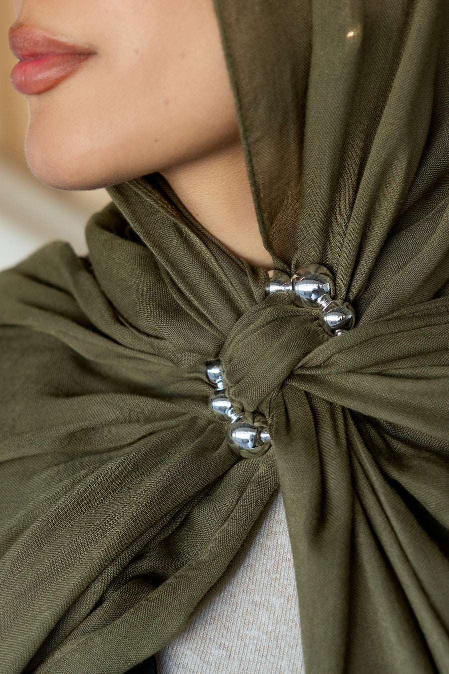 orbital hoop silver | ACCESSORIES | Fashion Forward Scarves - Vela