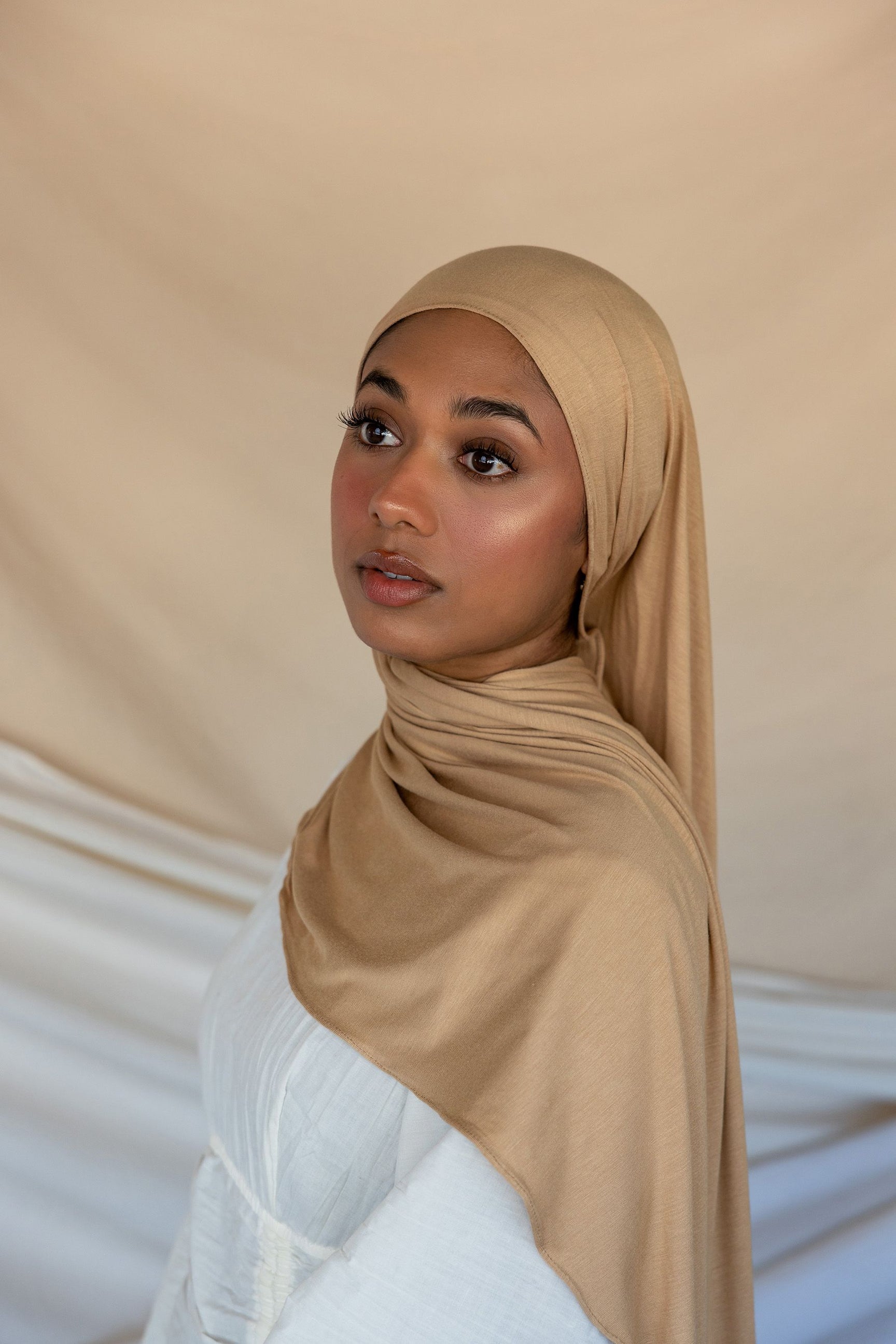 Natural Stone Jersey – Neutral Tone Soft Hijab – Vela